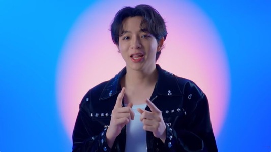 マクキーxバース（Maxky x Bass）のデュエット曲「แรงดึงดูด」 MV再生回数400万回突破！ | タイ現地ニュース ...